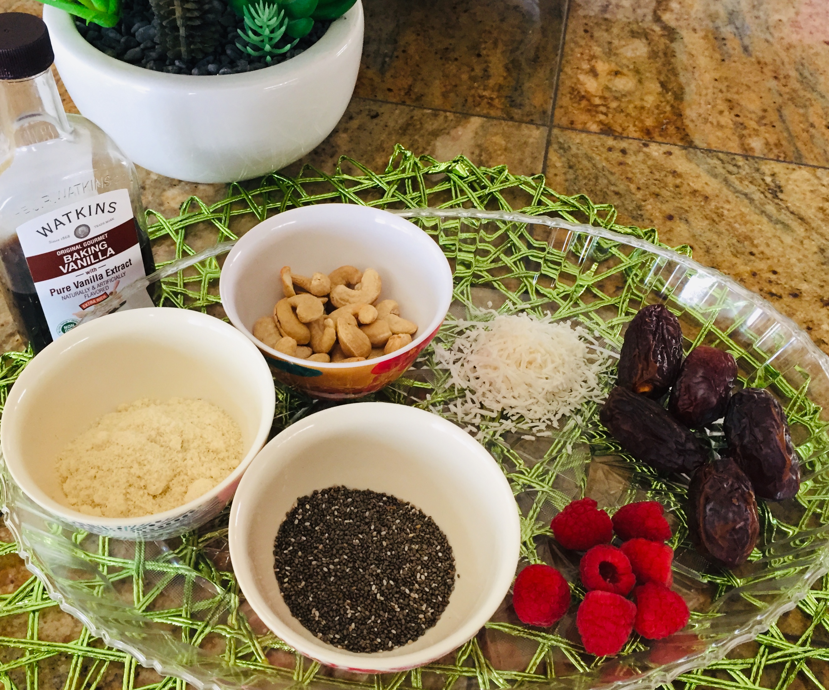Fresh Raspberry Date-Nut Bites